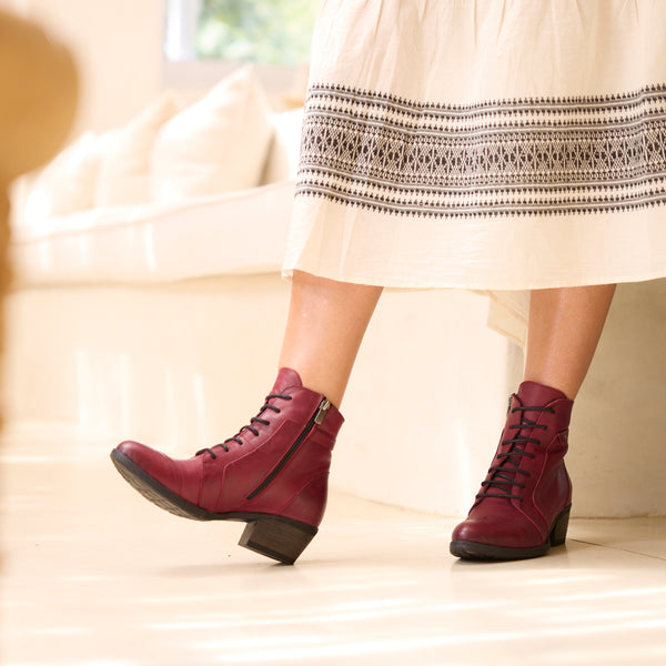 Shoes | Handbags | Handcrafted | Shoes Online | Pesso